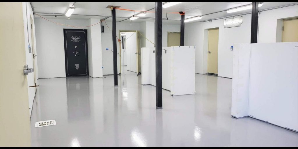 Modular Offices / Storefronts | Linked Equipment